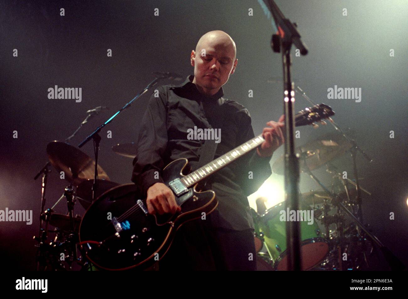 Milan Italy 29/09/2000: Billy Corgan singer and guitarist of the ...