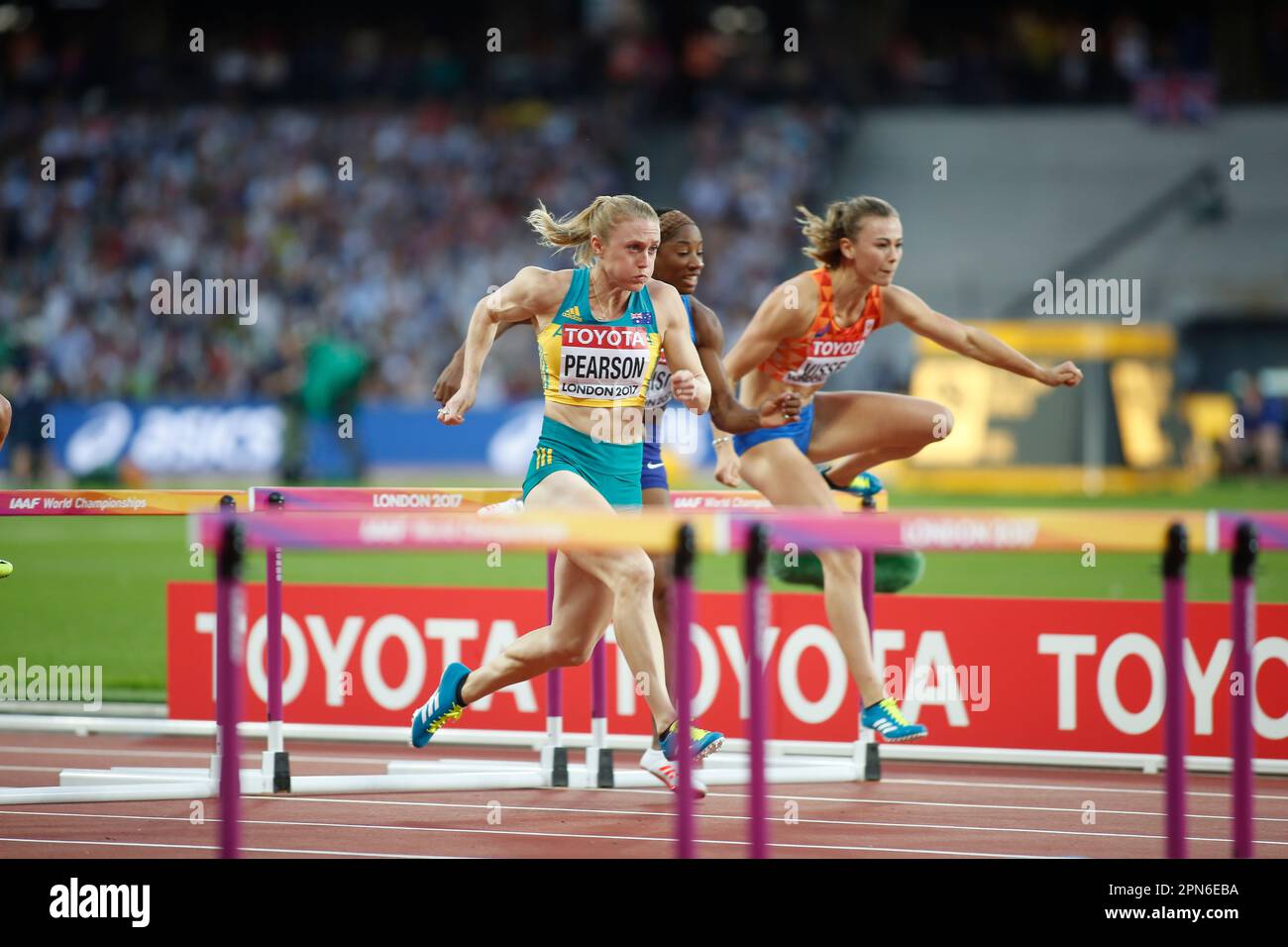 Sally pearson gold hi-res stock photography and images - Alamy