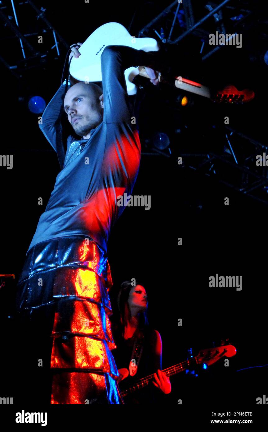 Billy cyr hi-res stock photography and images - Alamy