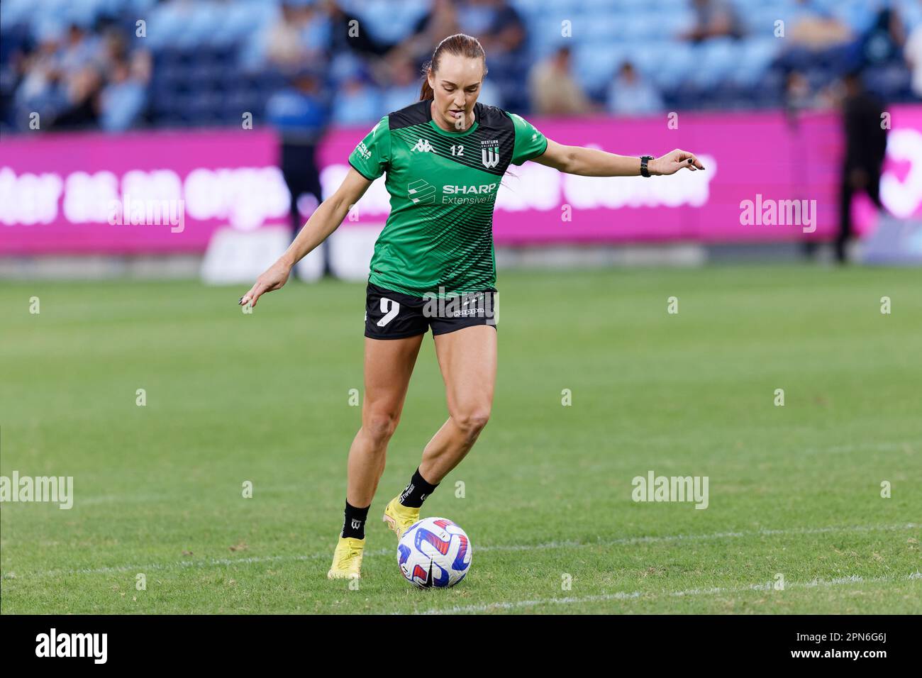 Sydney, Australia. 16th Apr, 2023. Hannah Keane of Western United warms ...