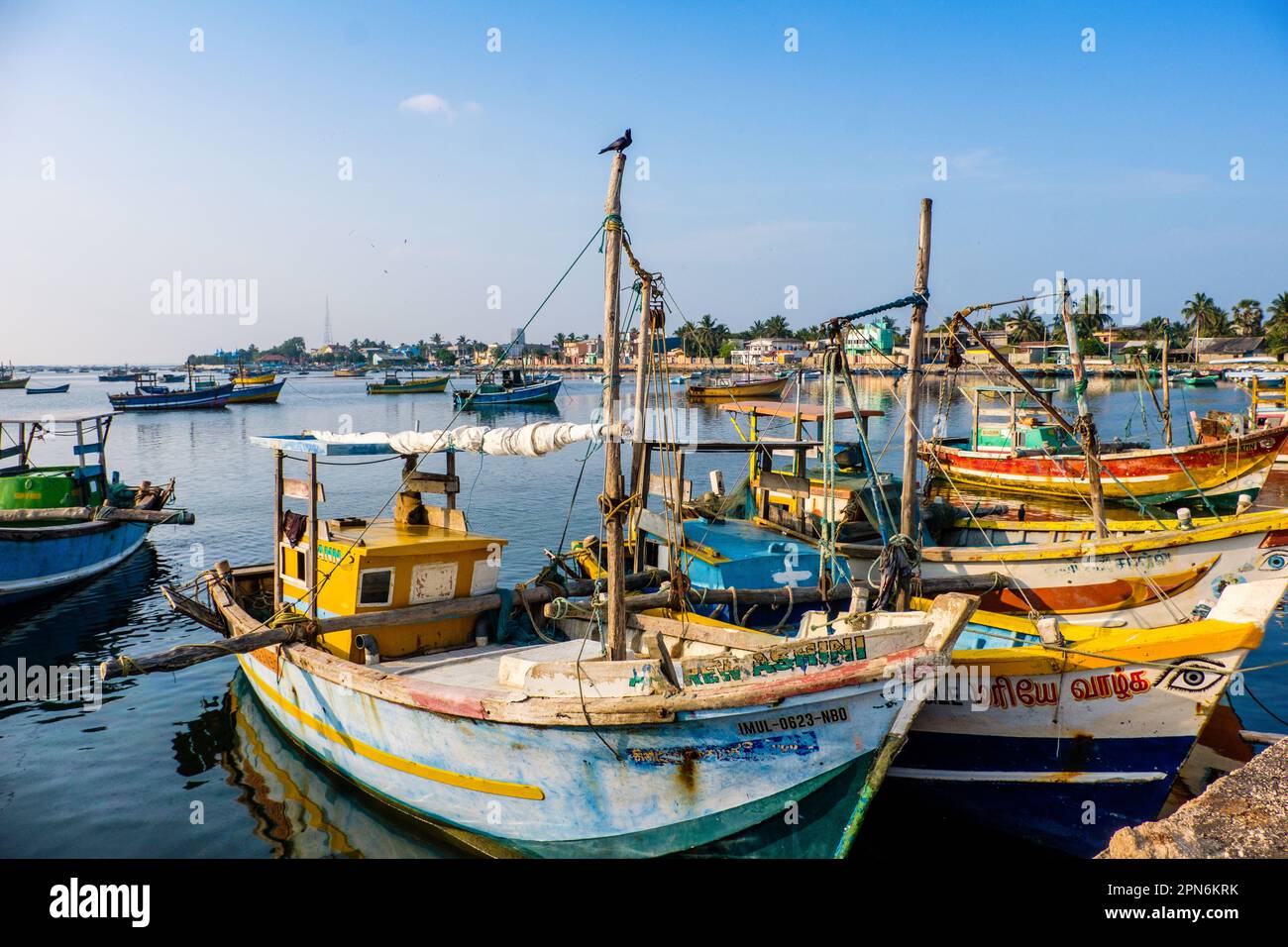 Fishing in sri lanka hi-res stock photography and images - Alamy