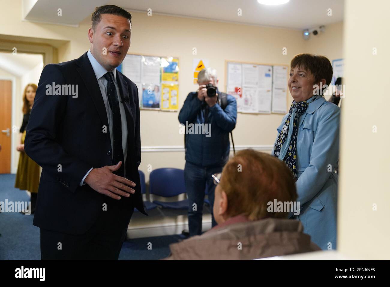 Shadow health secretary Wes Streeting meets patients at the Hasland ...