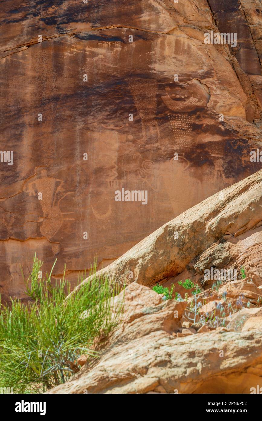 Petroglyphs in dinosaur national monument hi-res stock photography and ...