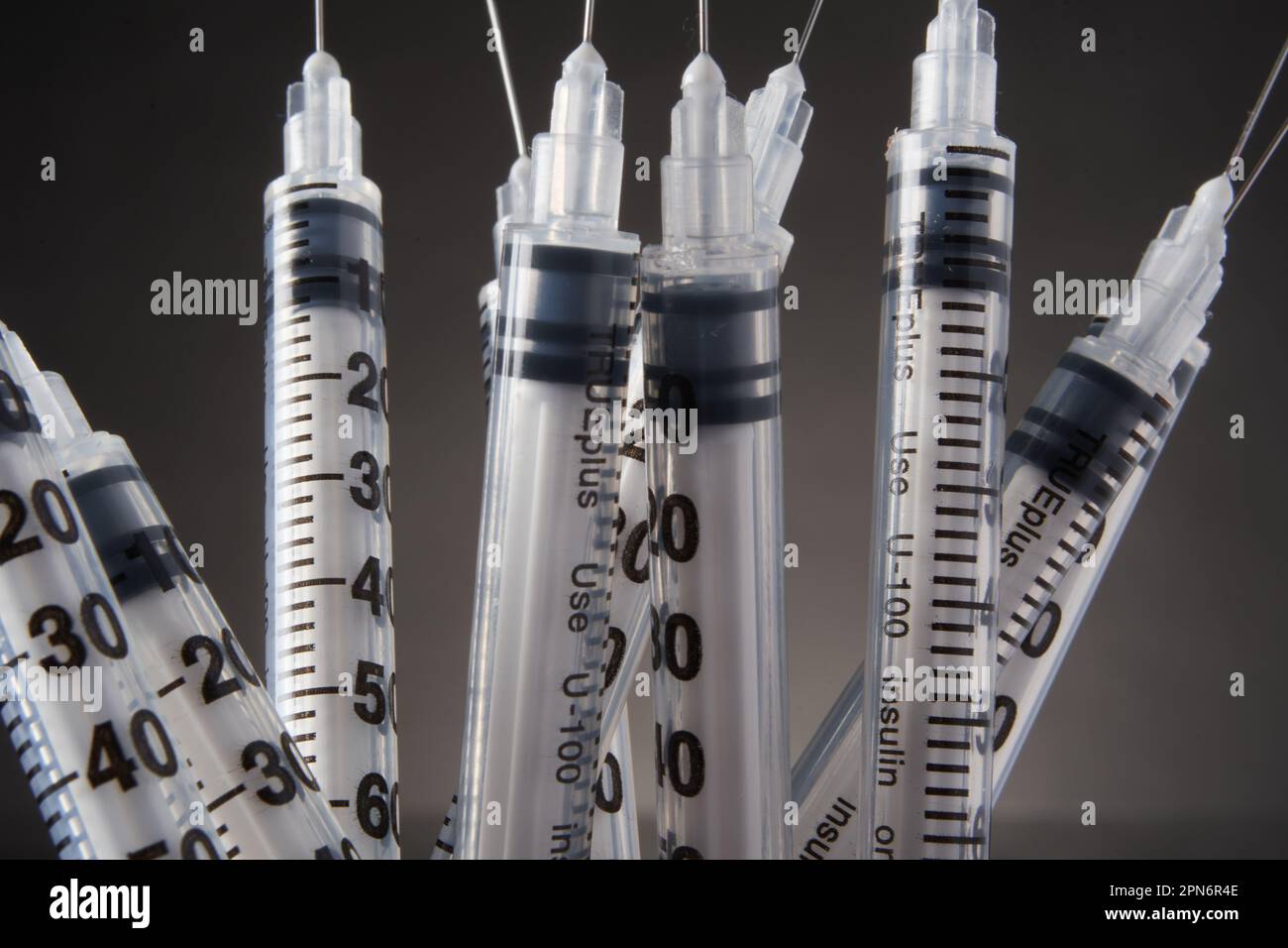 Clustered single use insulin syringes Stock Photo - Alamy Clustered single use insulin syringes Stock Photo - Alamy