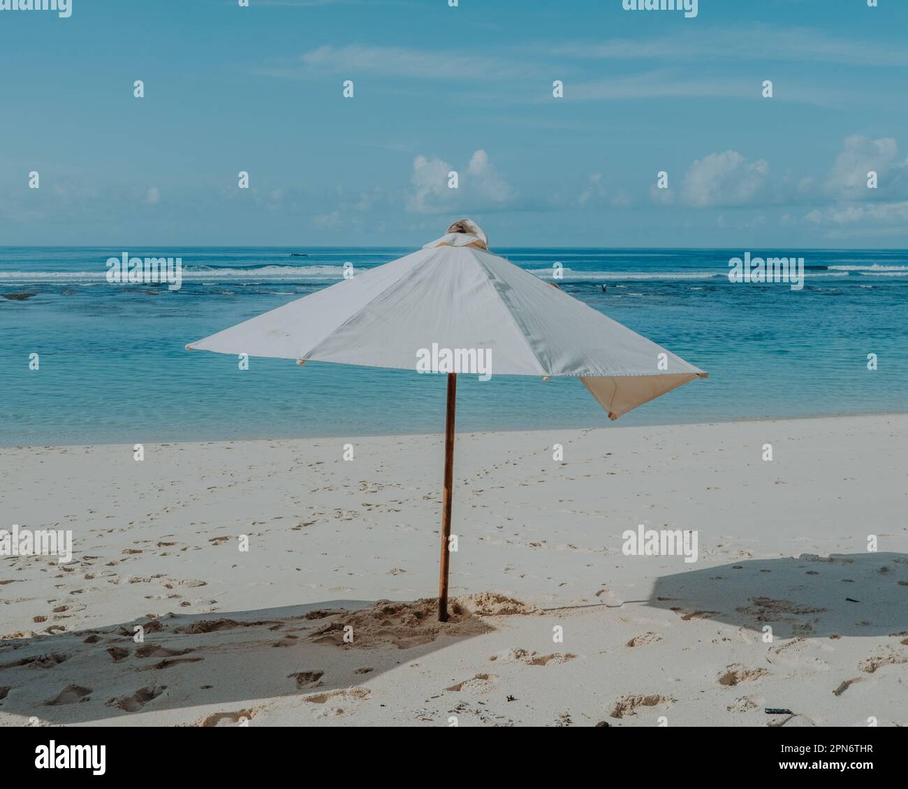 Relaxing moments on the beach in Bali Stock Photo - Alamy