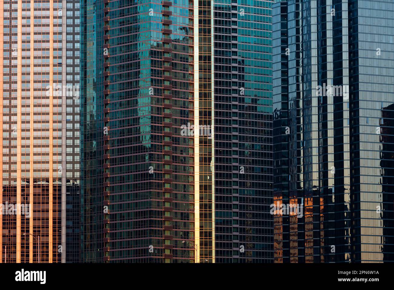 Facades of Chicago's downtown high-rise architecture Stock Photo - Alamy