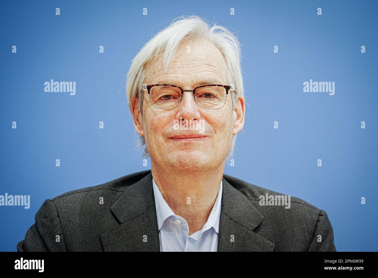 Permissible levels hi-res stock photography and images - Alamy