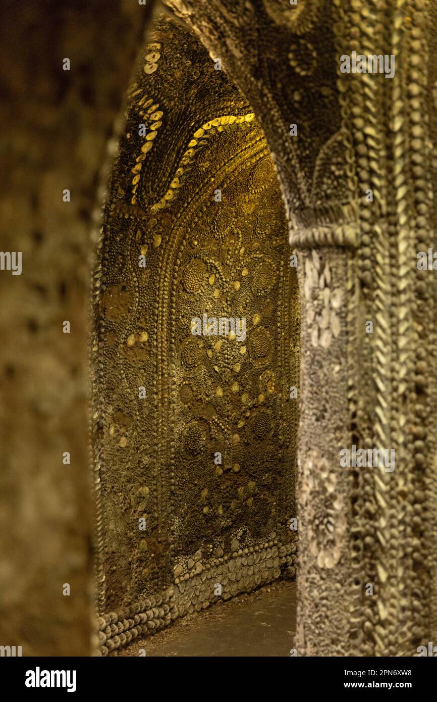 Margate shell grotto hi-res stock photography and images - Alamy