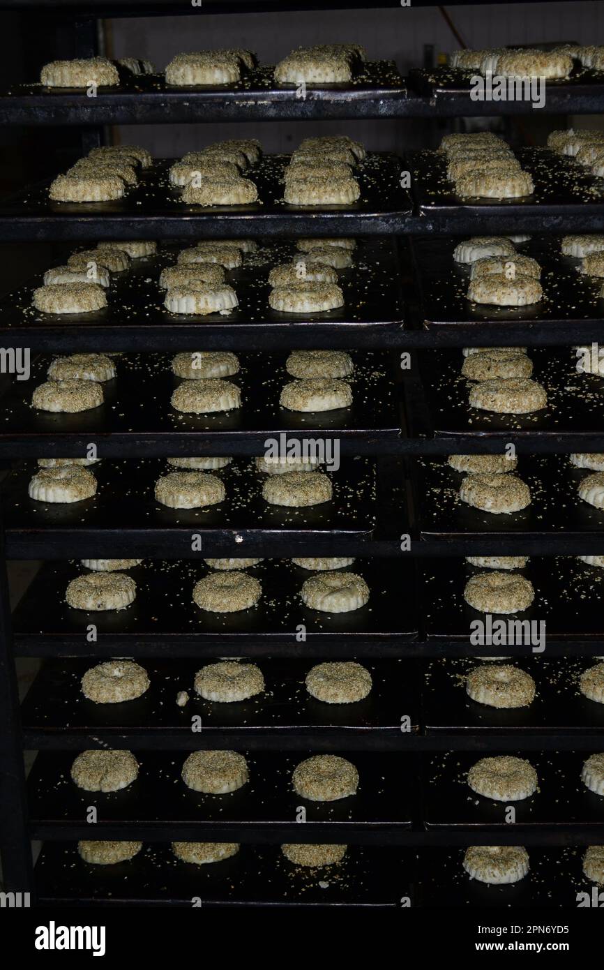Bread cakes factory Stock Photo - Alamy