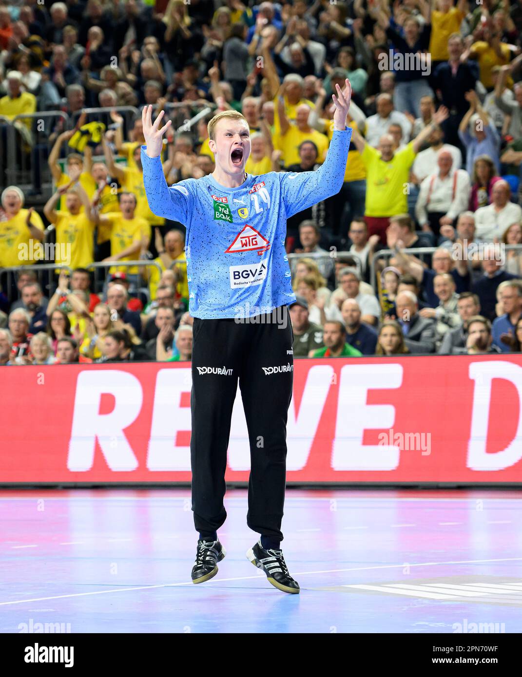 Cologne, Deutschland. 16th Apr, 2023. jubilation goalwart David SPAETH ...