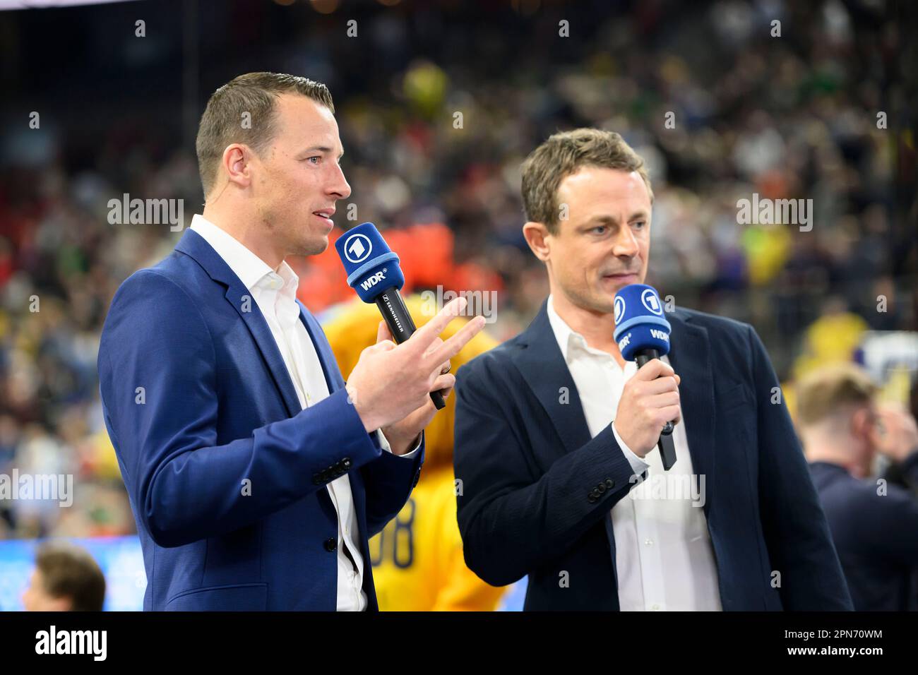 left to right Dominik KLEIN (handball expert), Alexander BOMMES (ARD ...