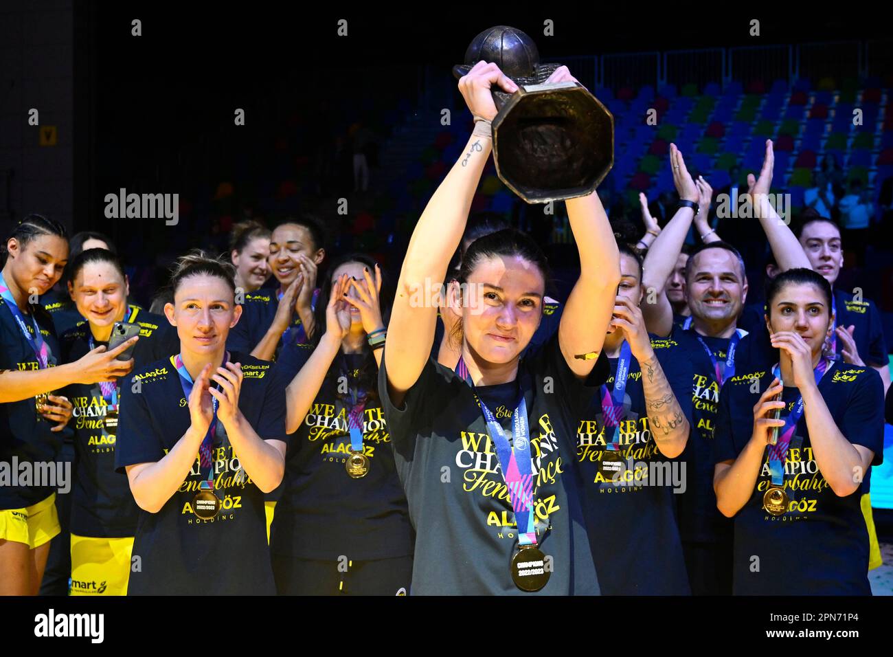 Players of Fenerbahce Istanbul celebrate victory in the Women's ...