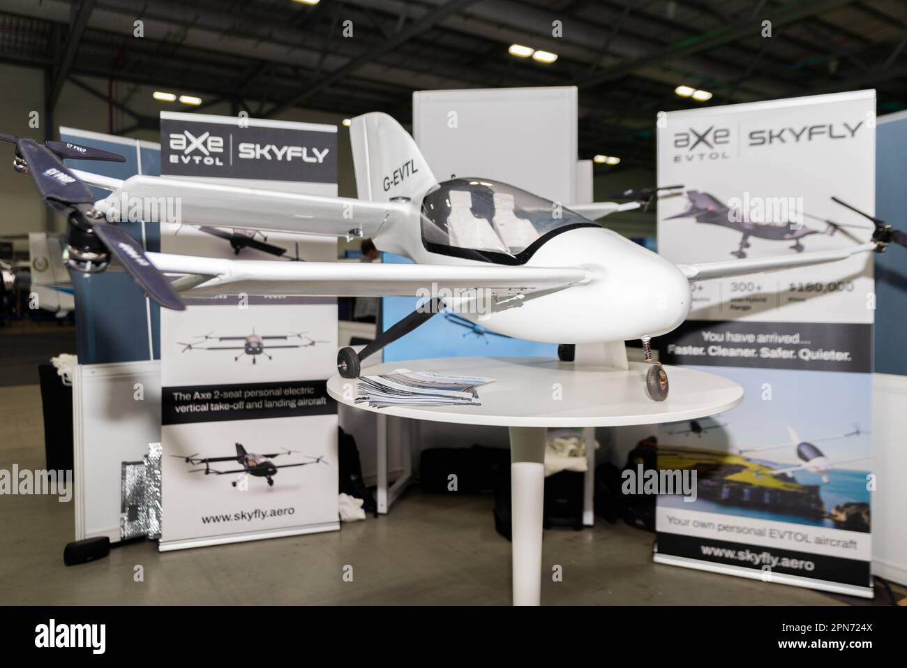 Axe display hi-res stock photography and images - Alamy