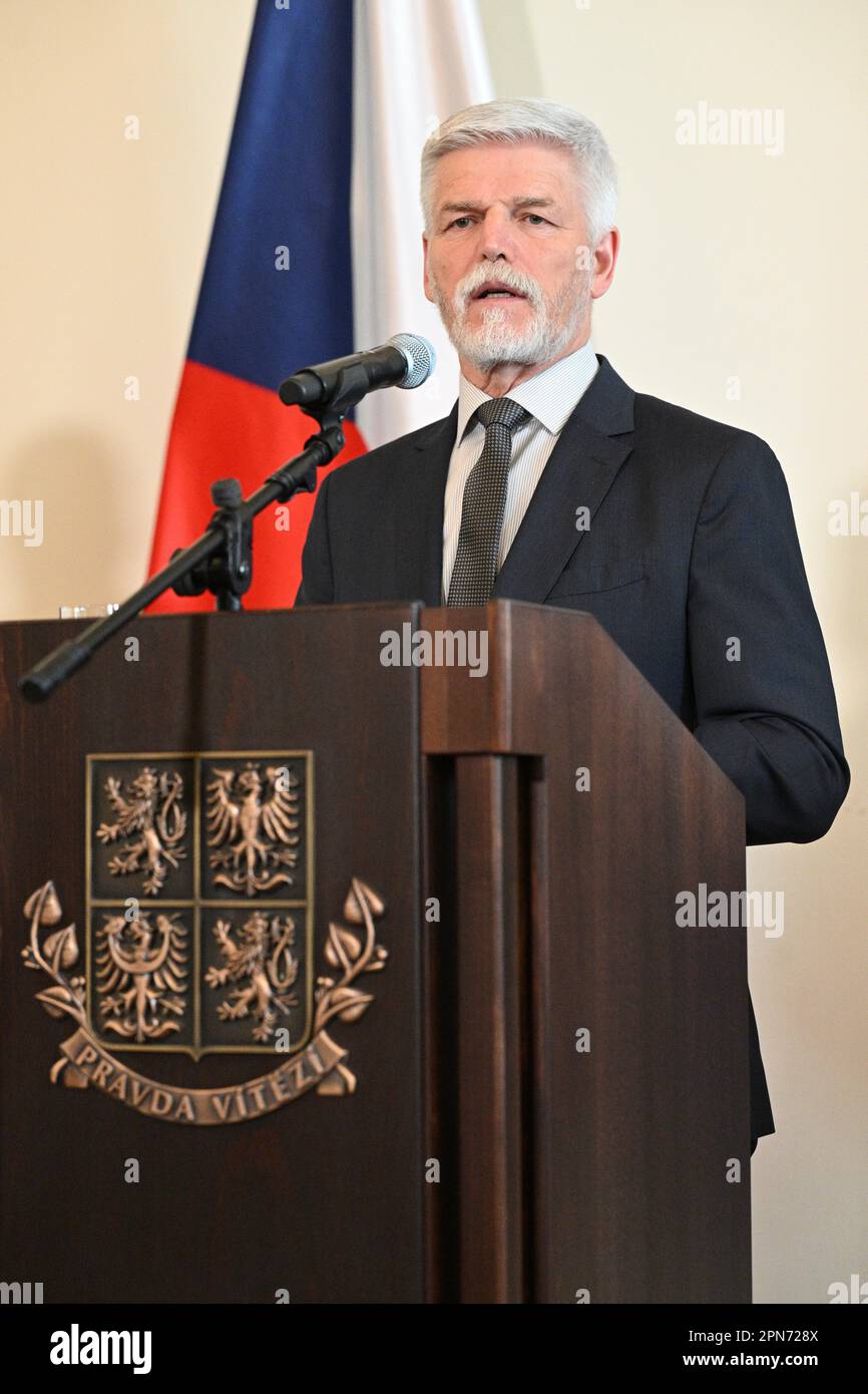 Check points end hi-res stock photography and images - Alamy