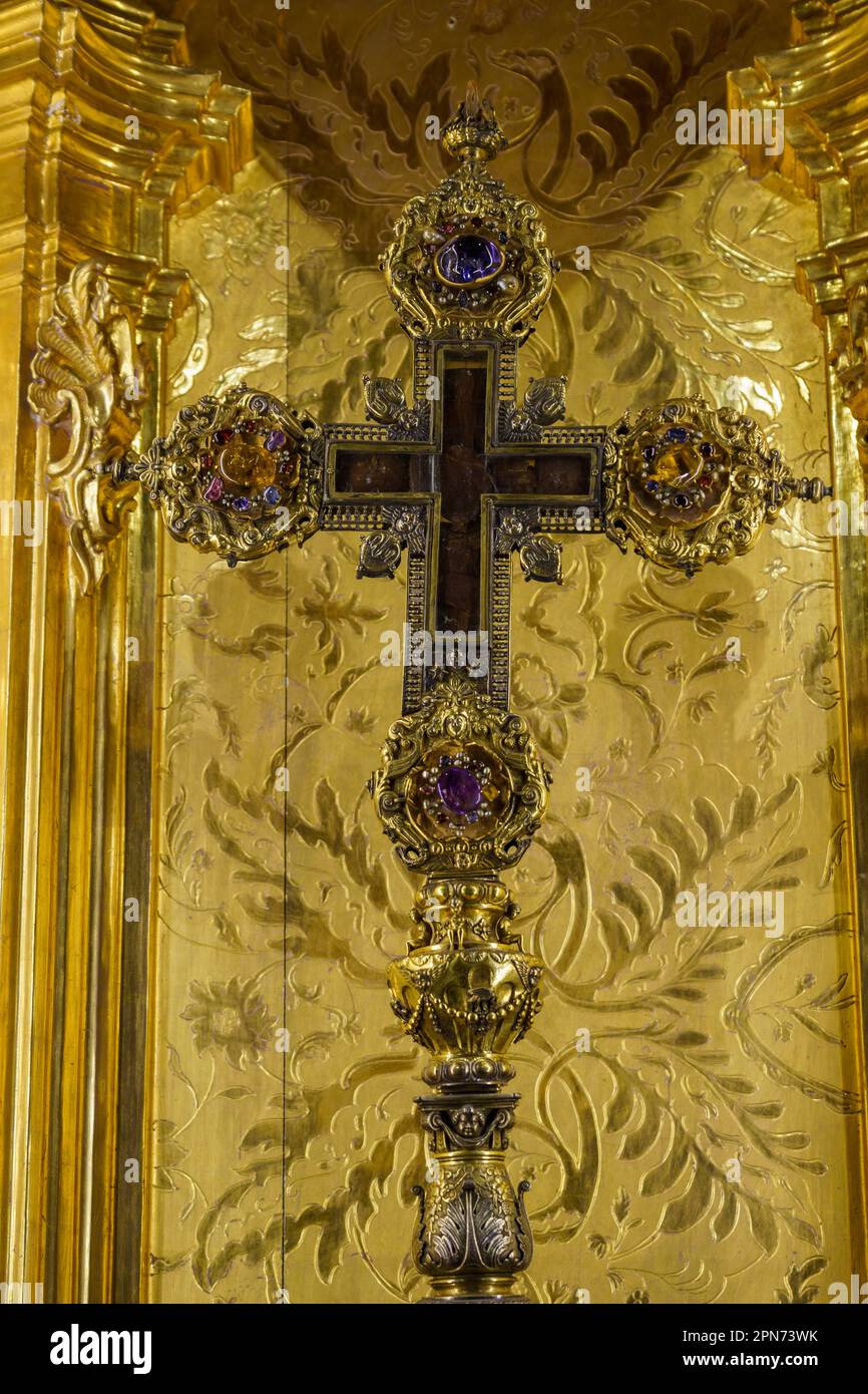 reliquary of the True Cross, 16th century, Palma Cathedral Museum ...