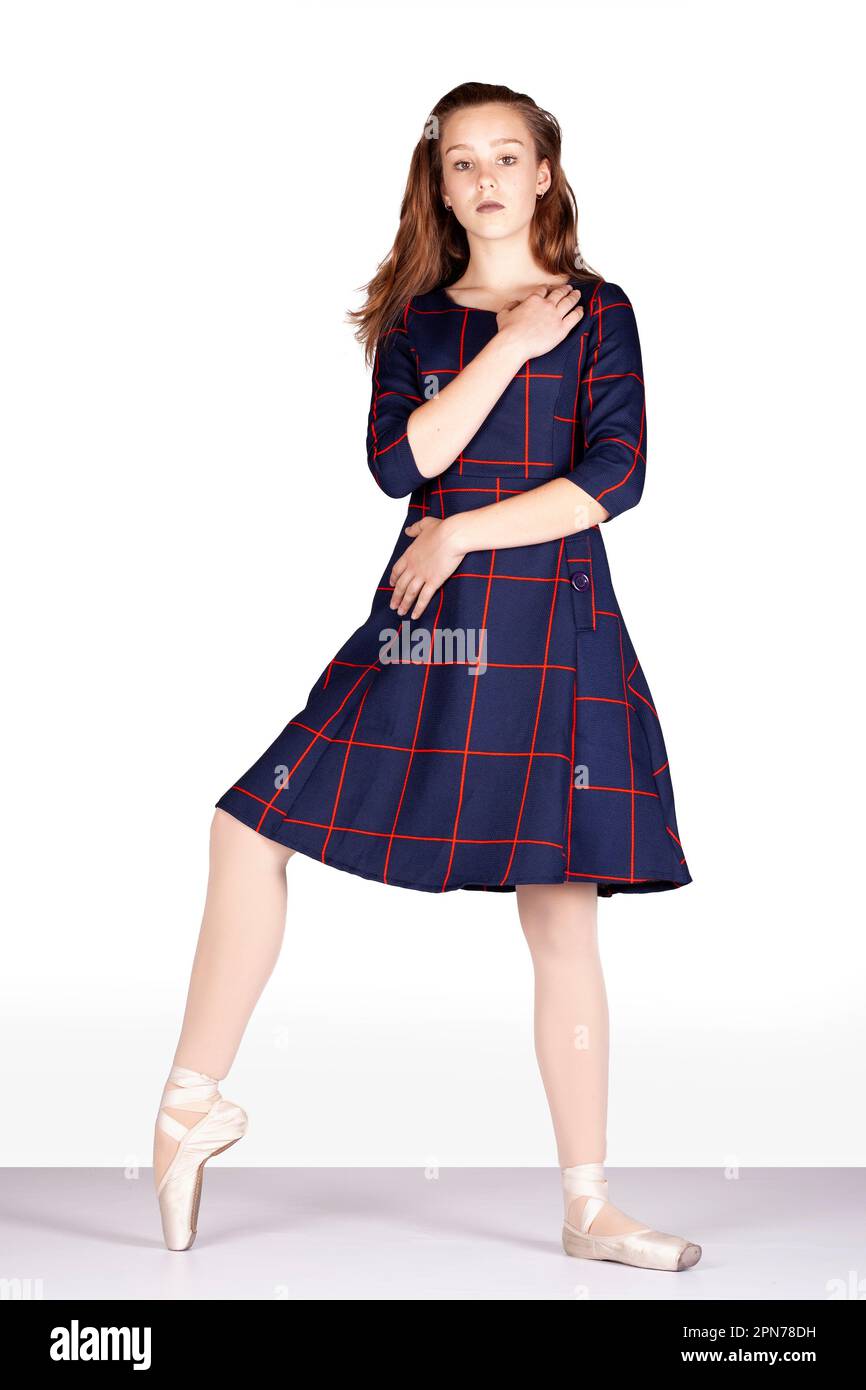 En Points static forward position covering body blue tartan dress ...