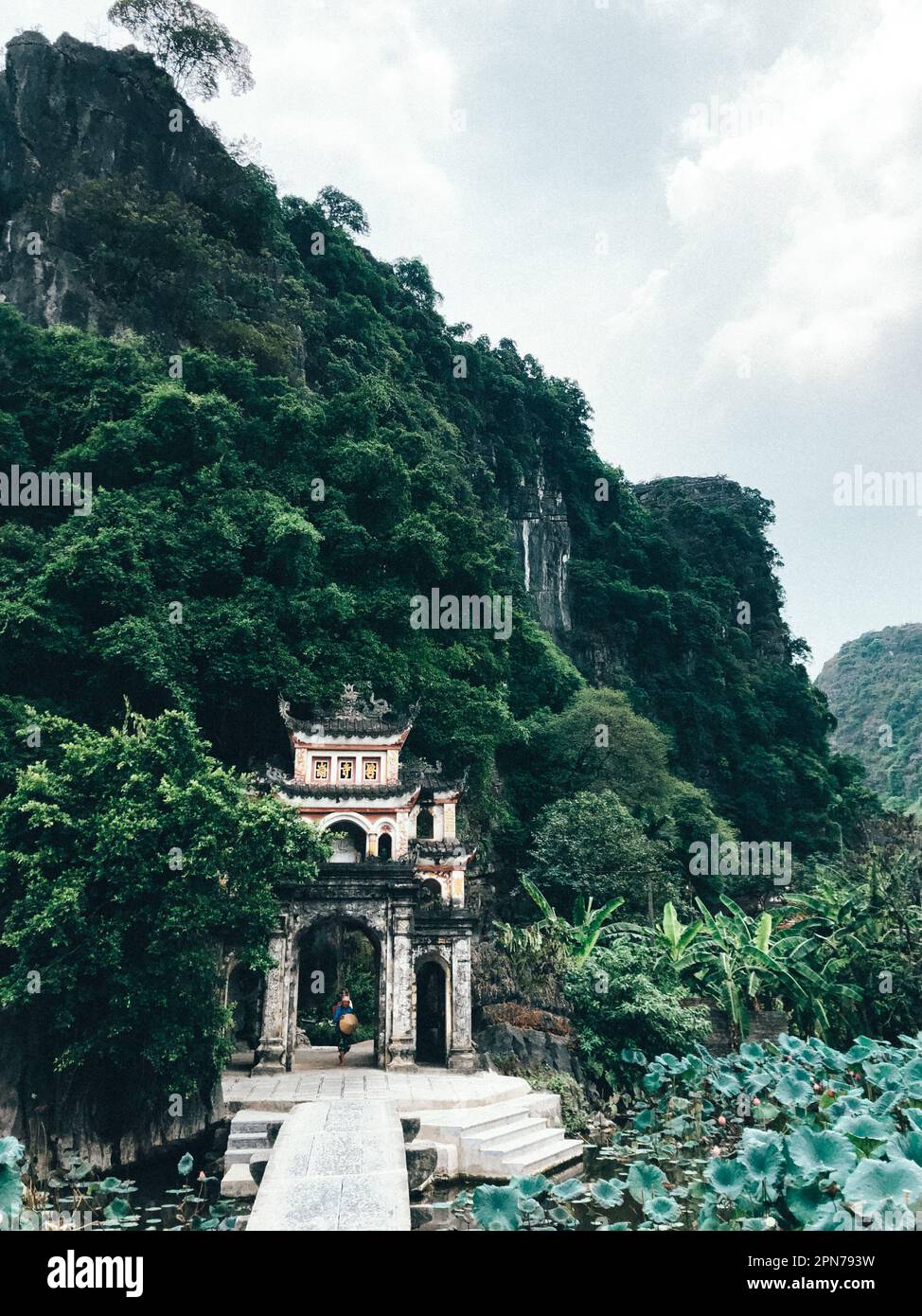 Southeast asia scenery hi-res stock photography and images - Alamy