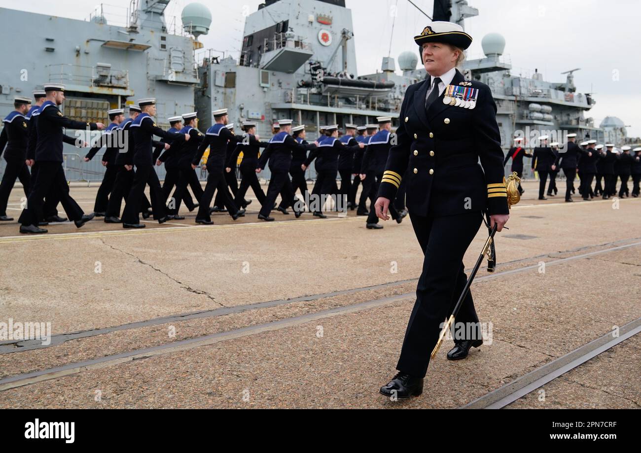 Commanding officer hms montrose hi-res stock photography and images - Alamy