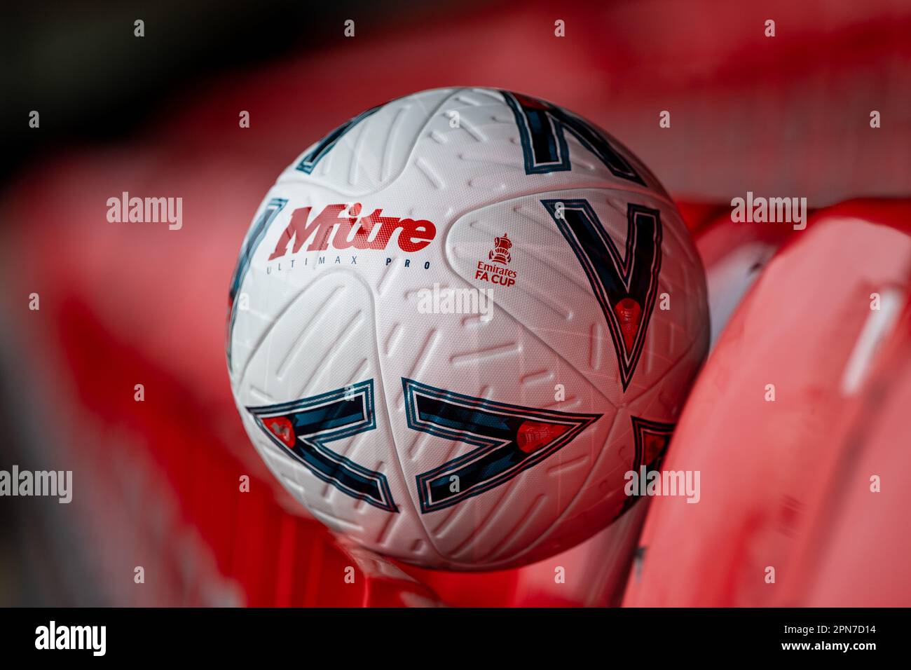 Mitre pro delta fa cup ball hi-res stock photography and images - Alamy