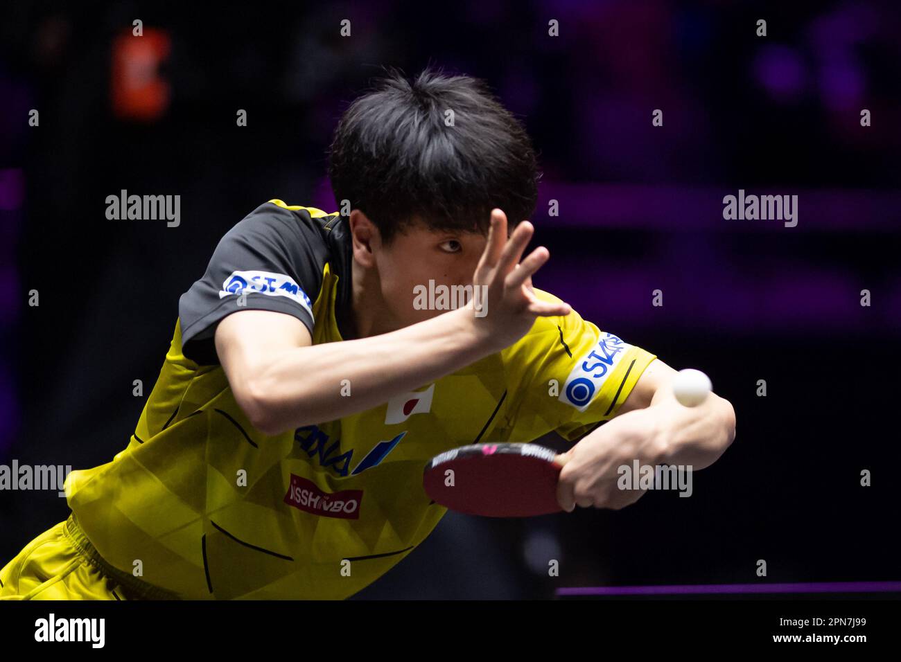 Macao, China. 17th Apr, 2023. Shinozuka Hiroto of Japan hits a return ...