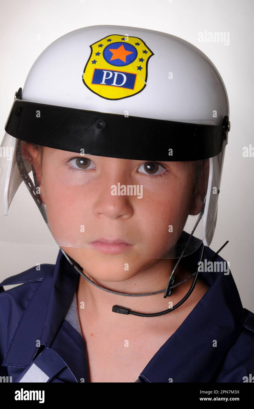 Cop costume hi-res stock photography and images - Alamy