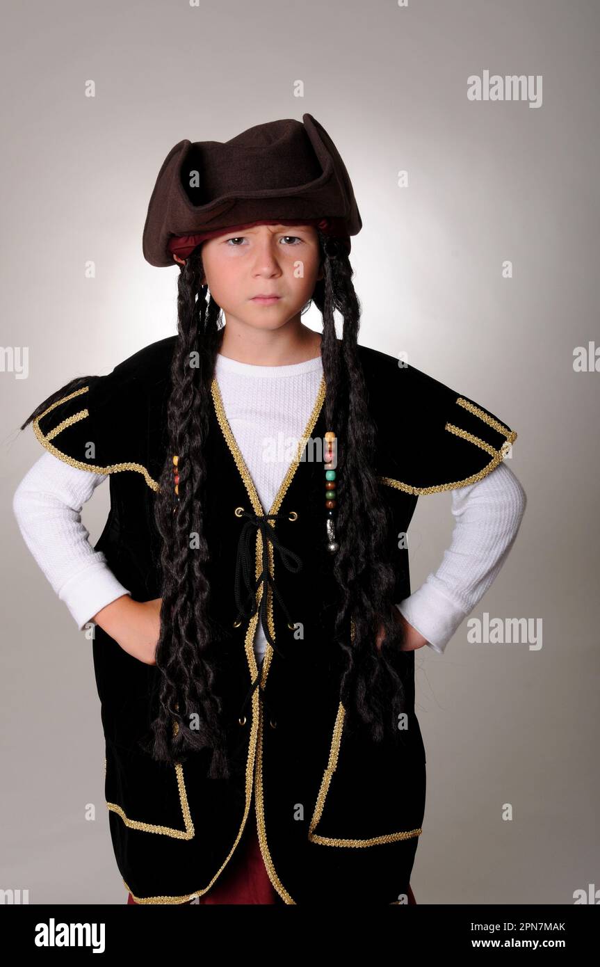 Pirates knife hi-res stock photography and images - Alamy