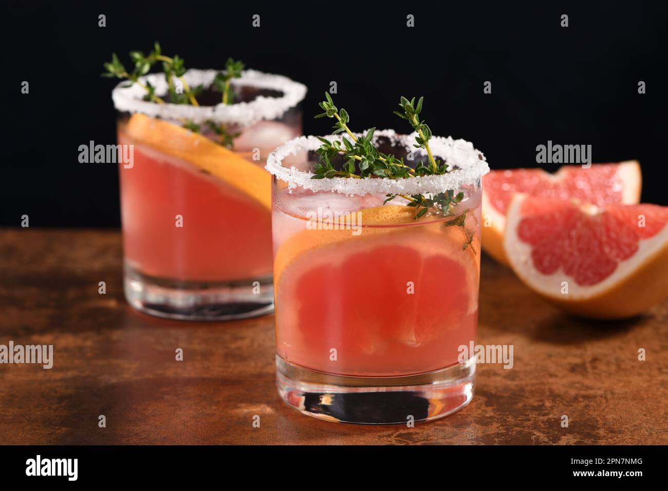 Makes a perfect cocktail hi-res stock photography and images - Alamy