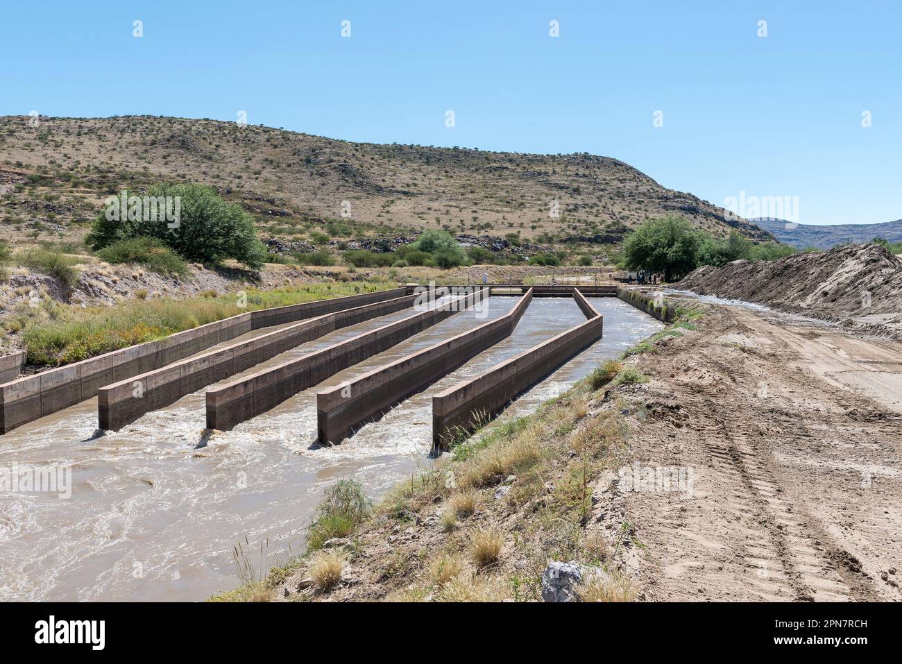 Silt buffer dam hi-res stock photography and images - Alamy