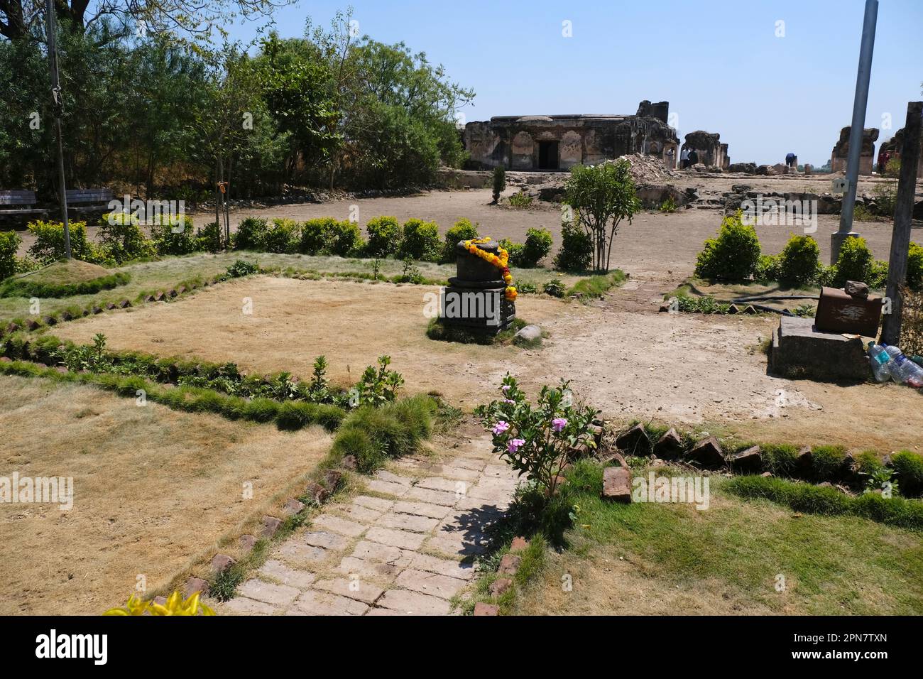 2 April 2023, Bhadurgad / Dharmaveer gad, Ruins of Bahadur Khan's ...
