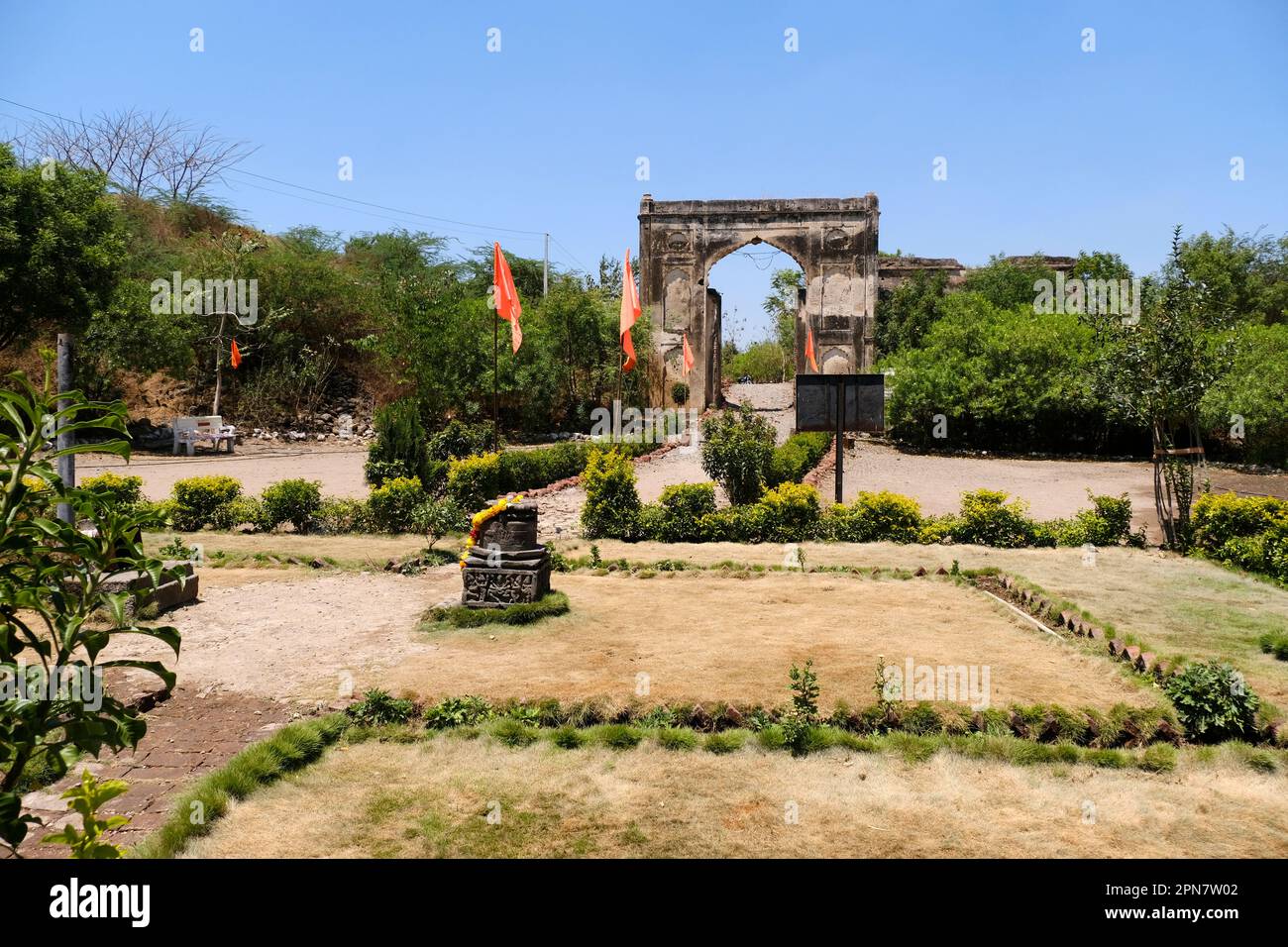 2 April 2023, Bhadurgad / Dharmaveer gad, Ruins of Bahadur Khan's ...