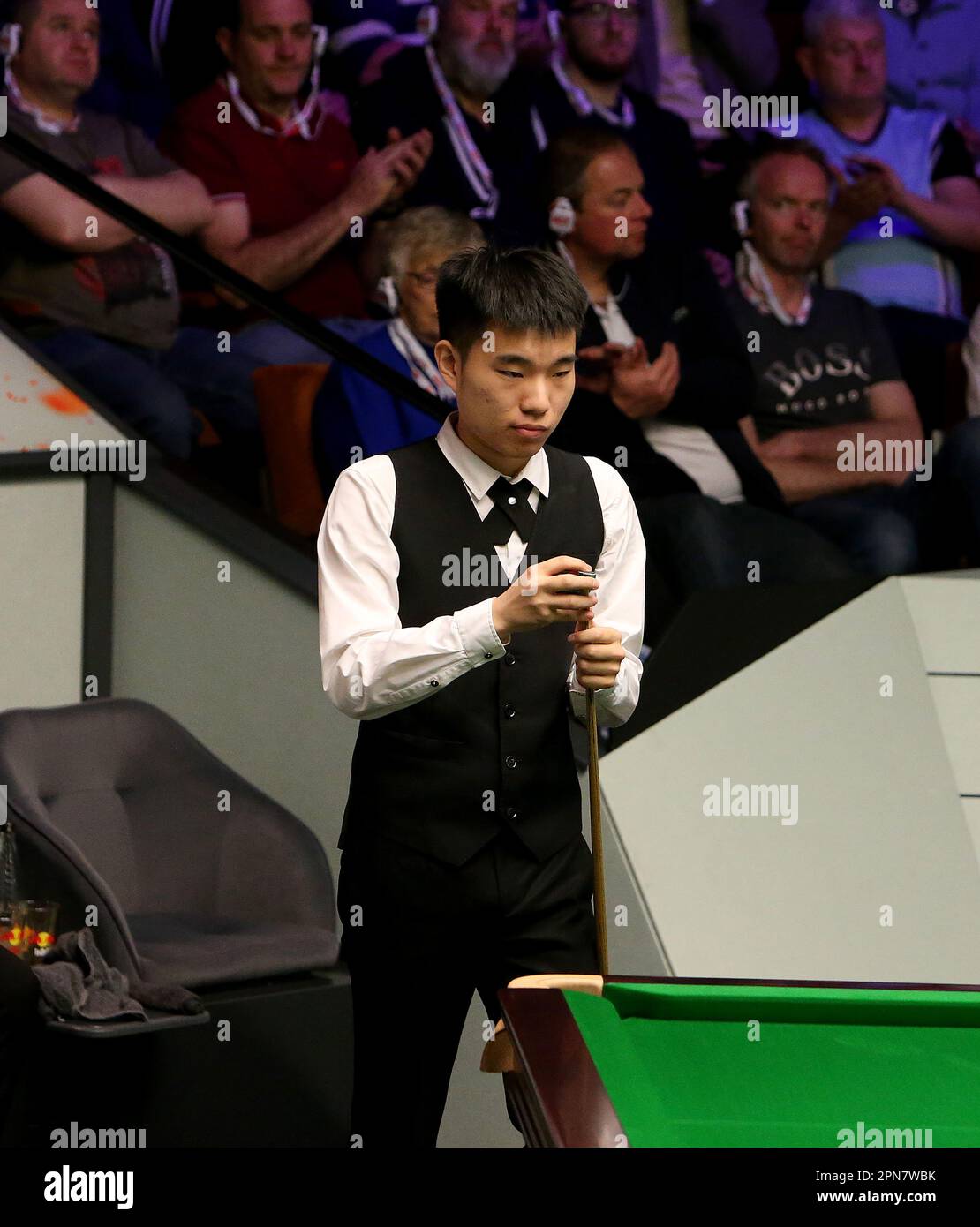 Sheffield, UK. 17th Apr, 2023. 17th April 2023; The Crucible, Sheffield, England: 2023 Cazoo ...