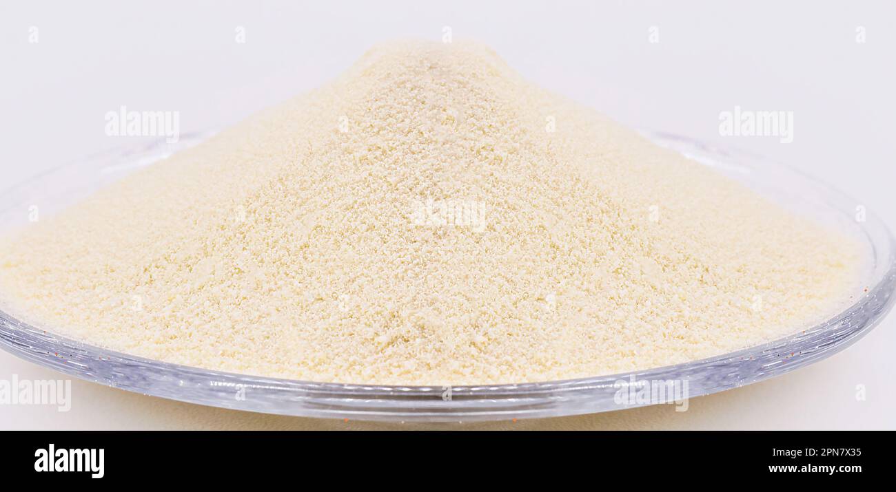 Creatine is an amino acid compound present in muscle fibers and the ...