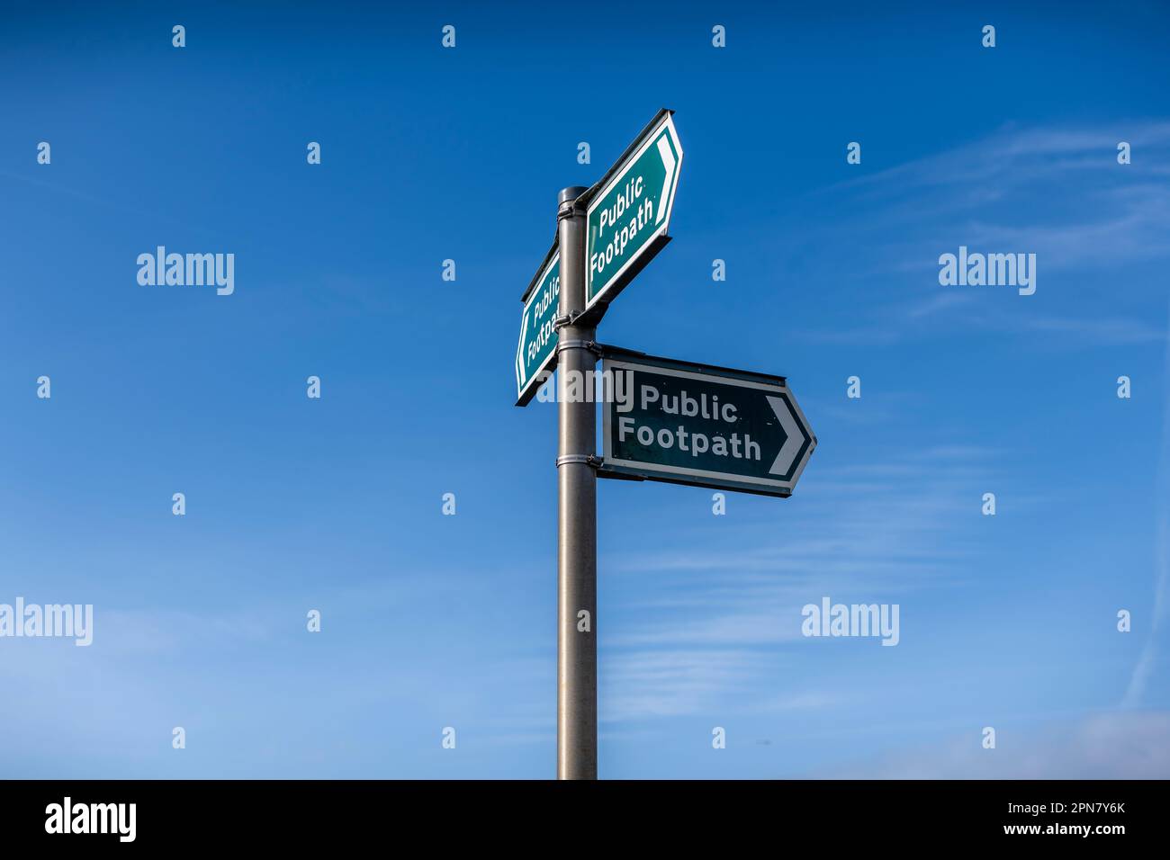 Sign post marking the way for Public Footpaths Stock Photo - Alamy