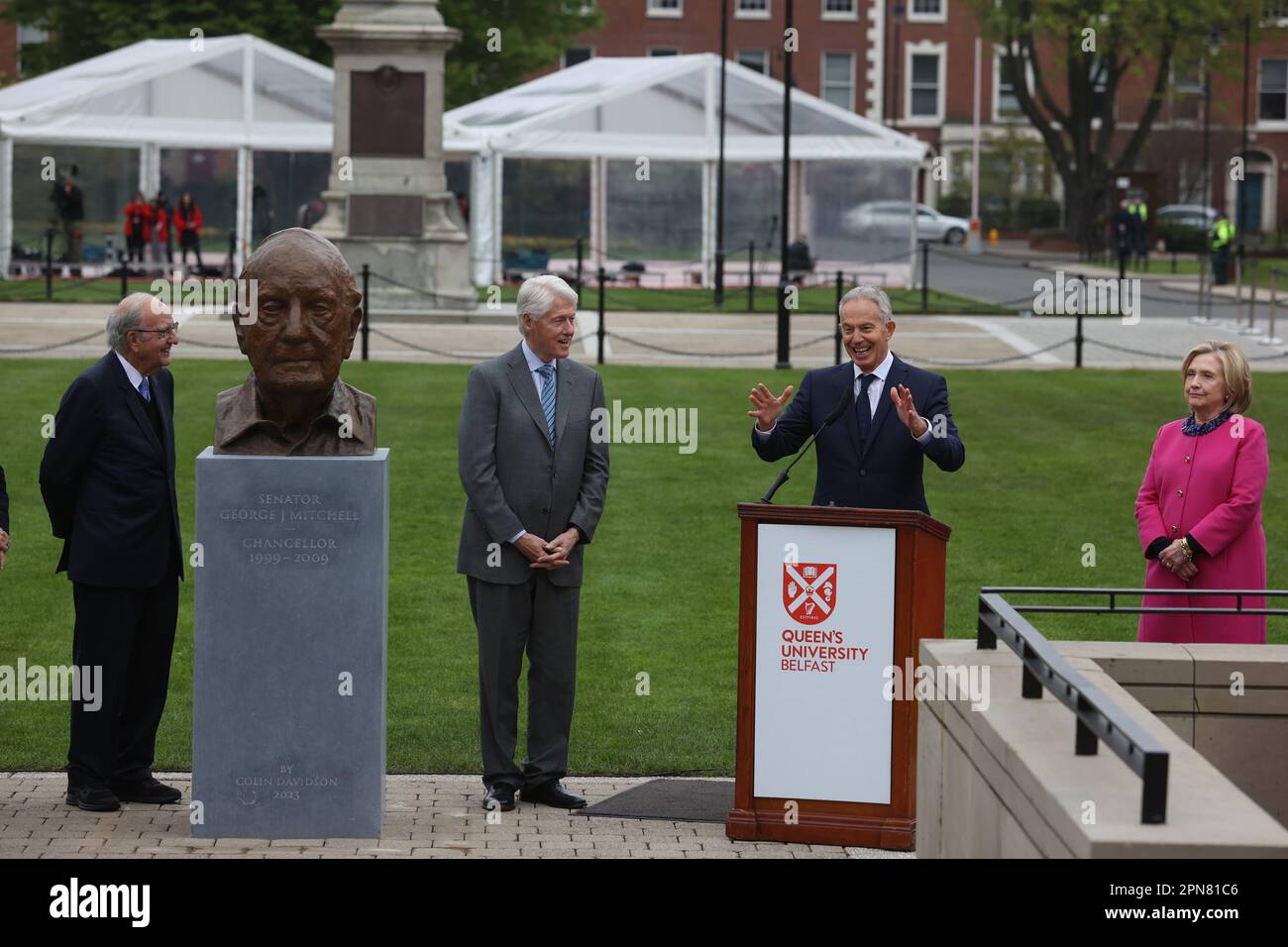 (left to right) Former senator George Mitchell, former US president ...