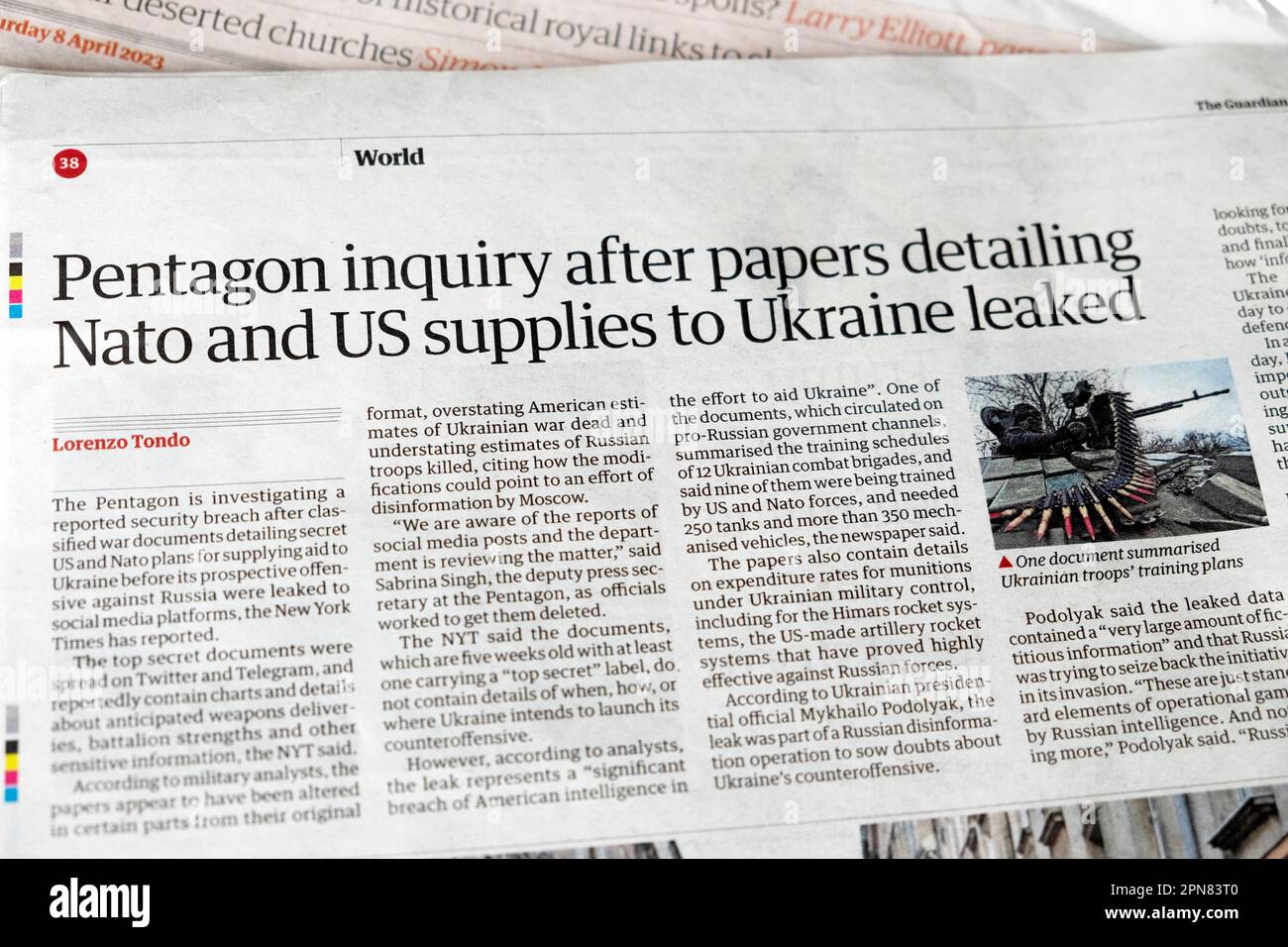 Pentagon papers and headline hi-res stock photography and images - Alamy