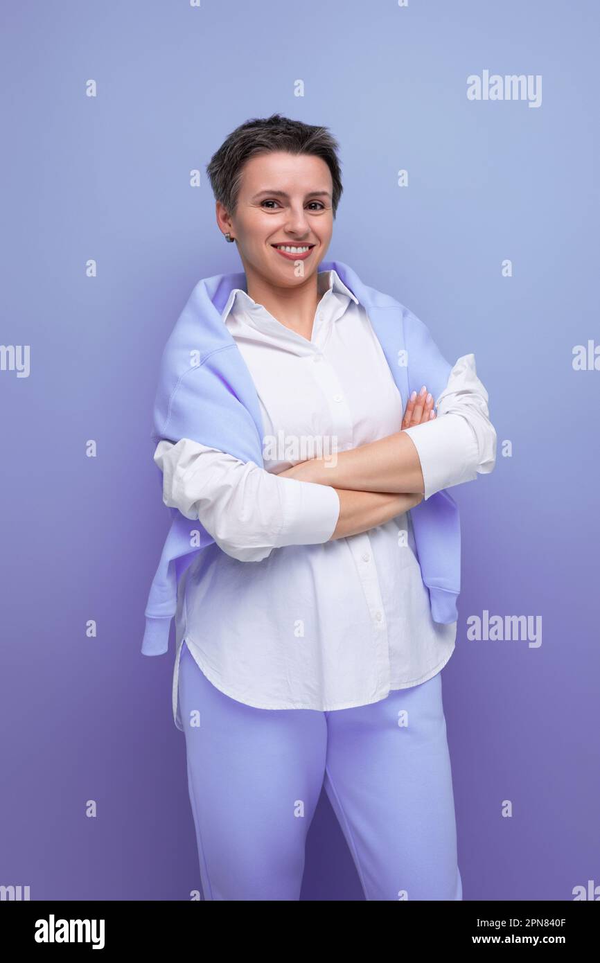 funny authentic brunette woman with short haircut in stylish clothes ...