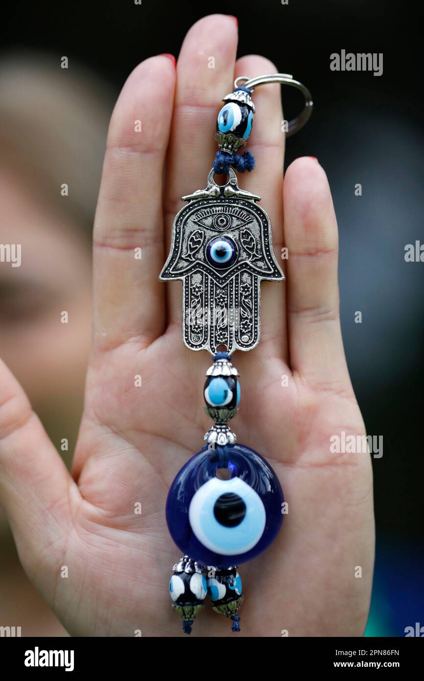 Hamsa, Eye of Fatima, Hand of Fatima amulets to guard against the evil ...
