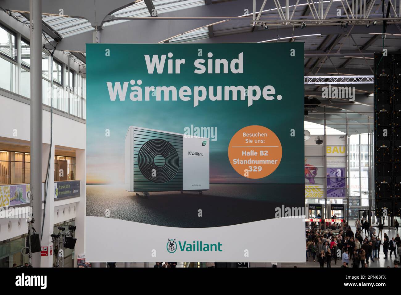Munich, Germany. 17th Apr, 2023. Vaillant Wärmepumpe bei der Bau, der Weltleitmesse für ...