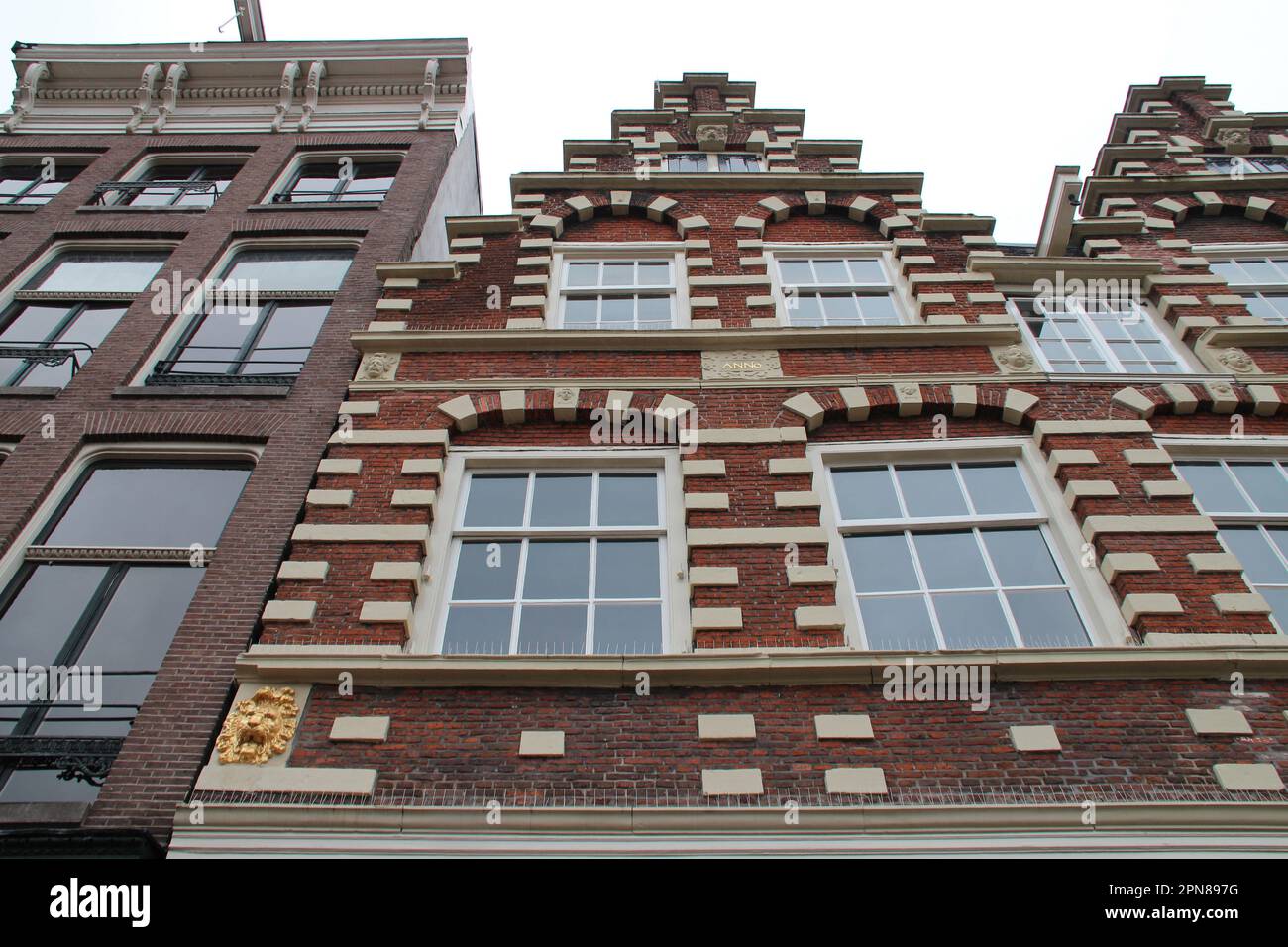 old brick houses in amsterdam (the netherlands Stock Photo - Alamy