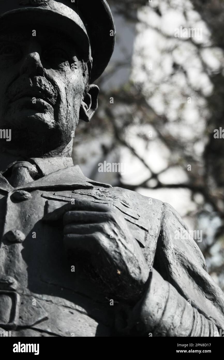 Statue arthur harris london hi-res stock photography and images - Alamy