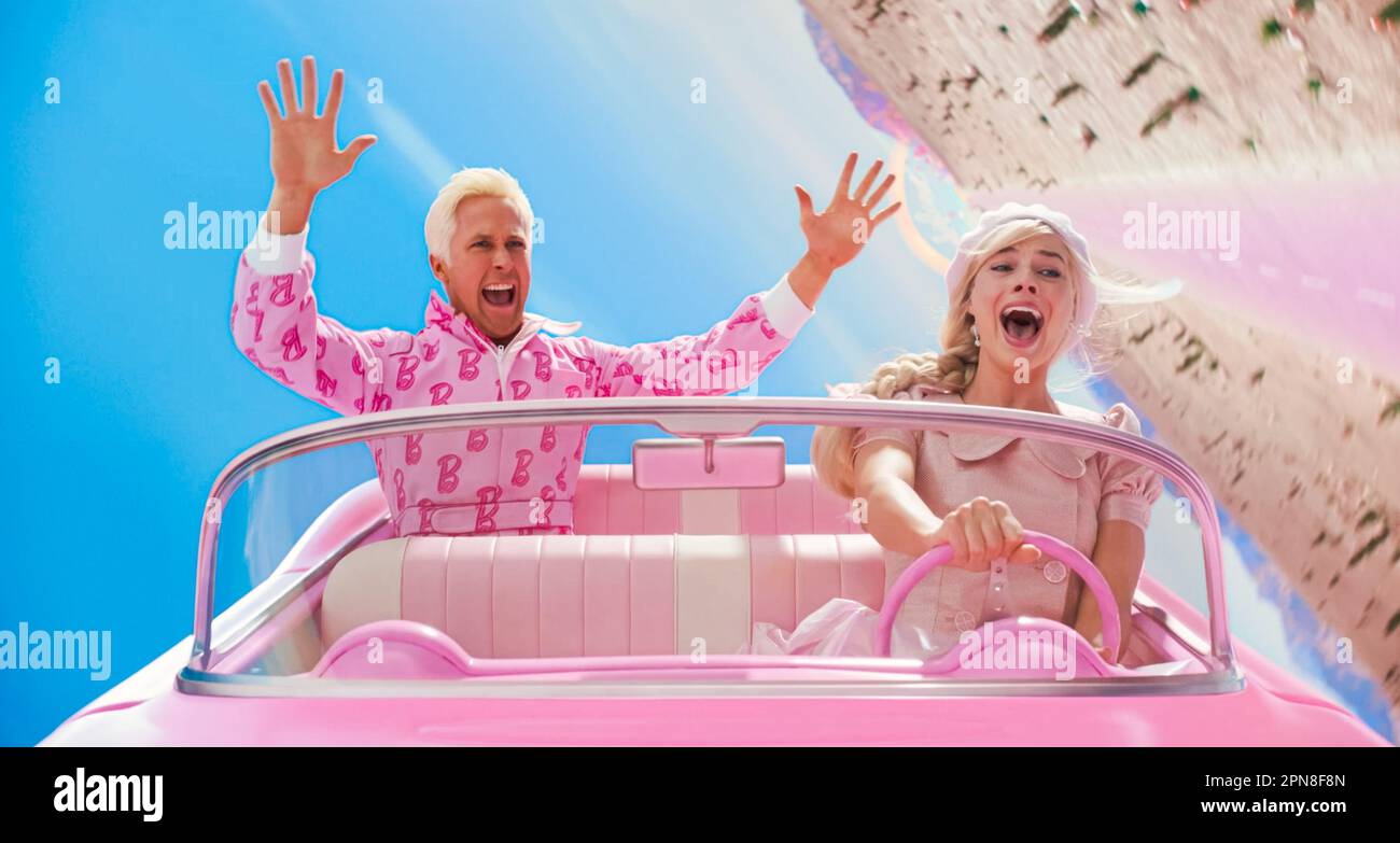 USA. Ryan Gosling and Margot Robbie in a scene from the (C)Warner Bros ...