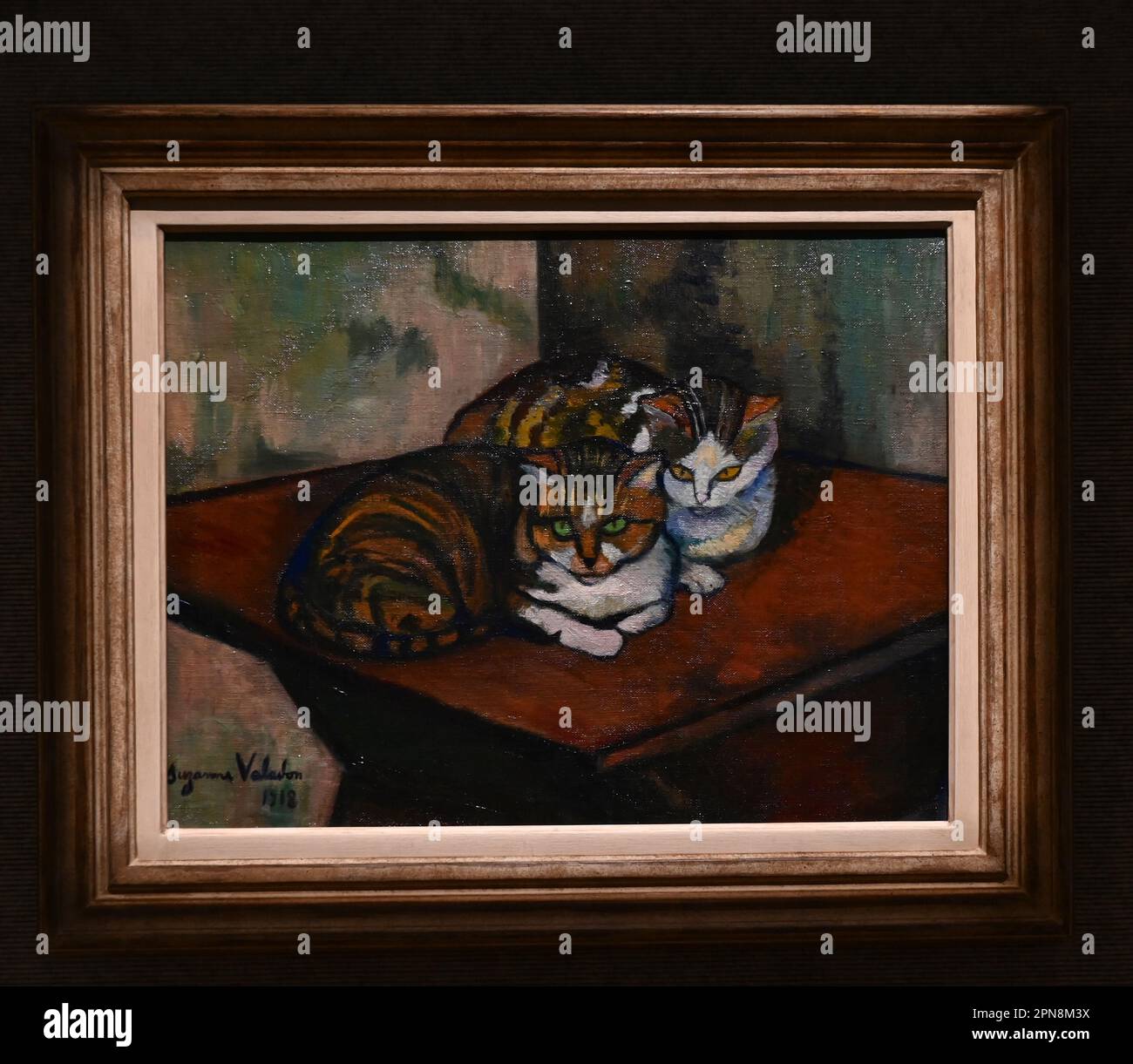 David hockney editions hi-res stock photography and images - Alamy