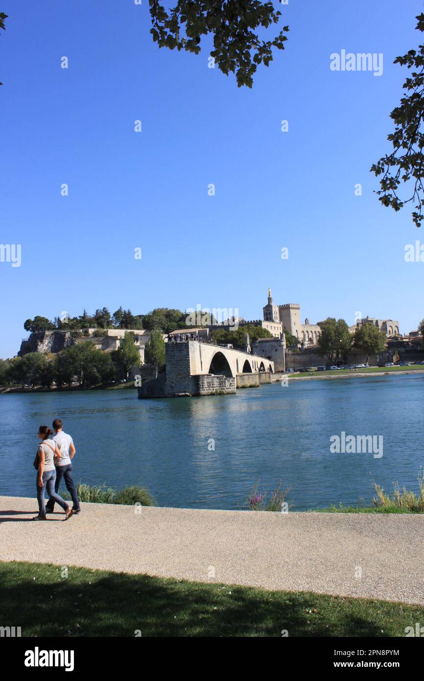 Pont d' Avignon France Stock Photo - Alamy