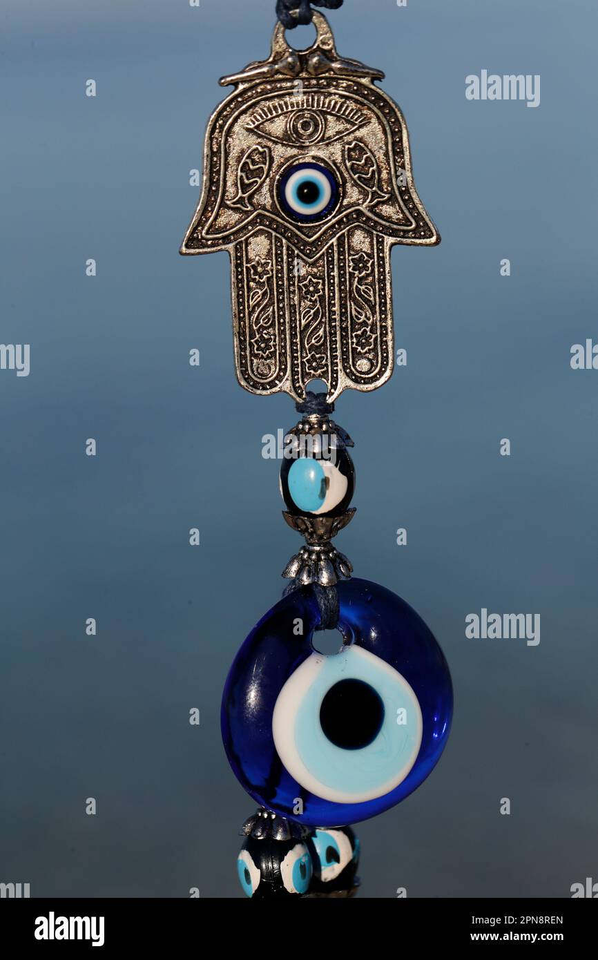 Hamsa, Eye of Fatima, Hand of Fatima amulets to guard against the evil ...