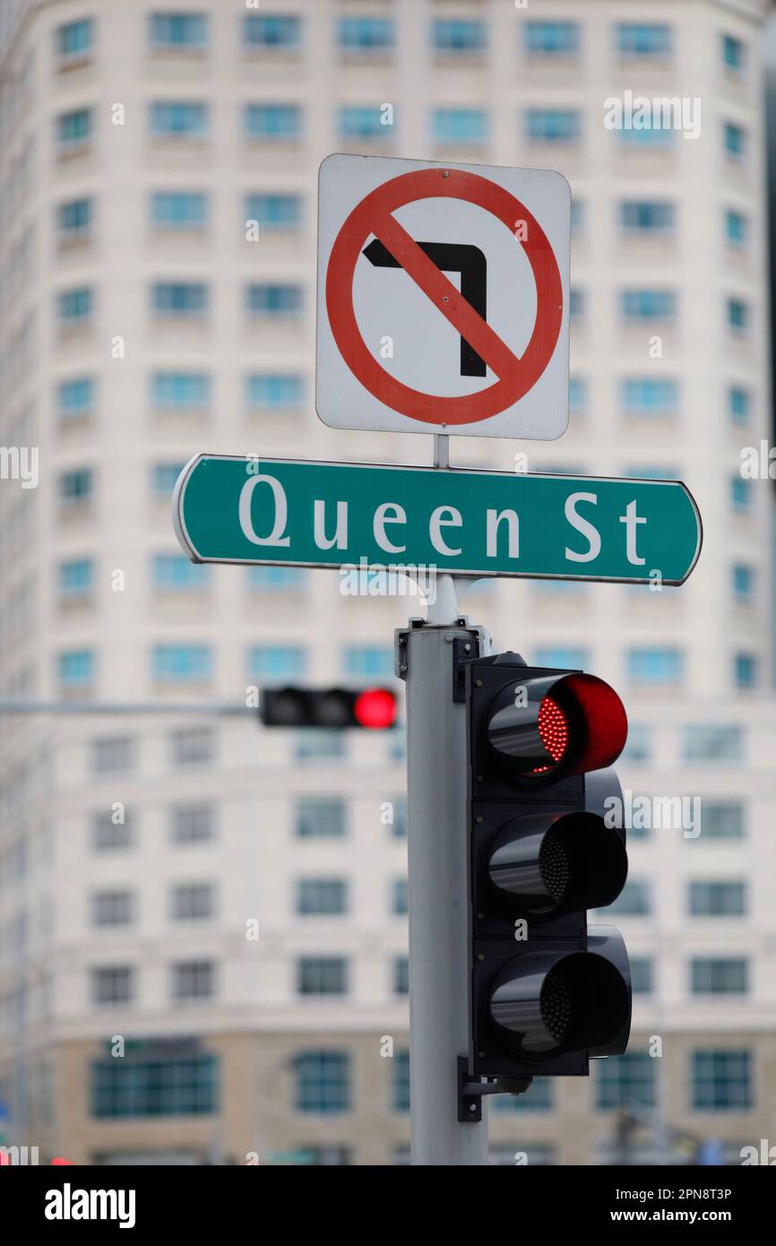 Red stop light at junction of Queen street. Singapore Stock Photo - Alamy
