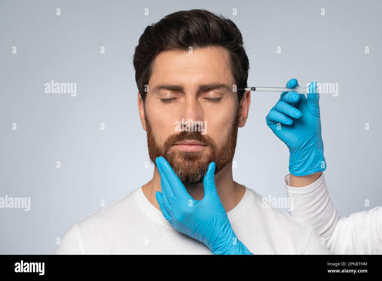 Intraocular injection hi-res stock photography and images - Alamy