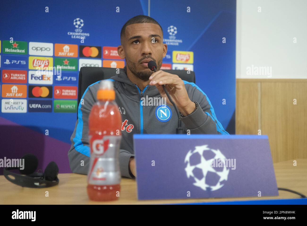 SSC Napoli's Brazilian defender Juan Jesus During press conference SSC ...