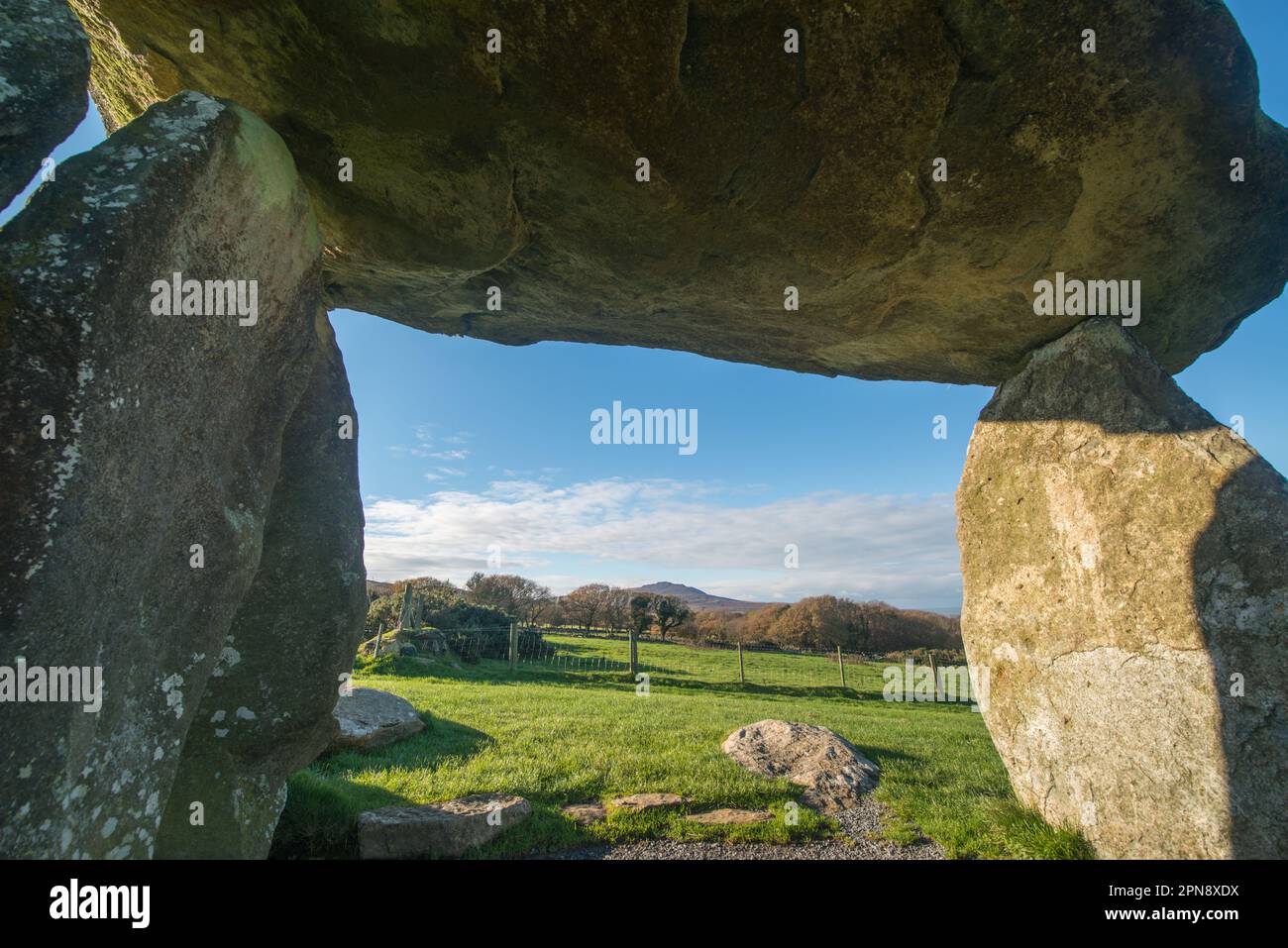 Pentre ifan megalithic neolithic hi-res stock photography and images ...