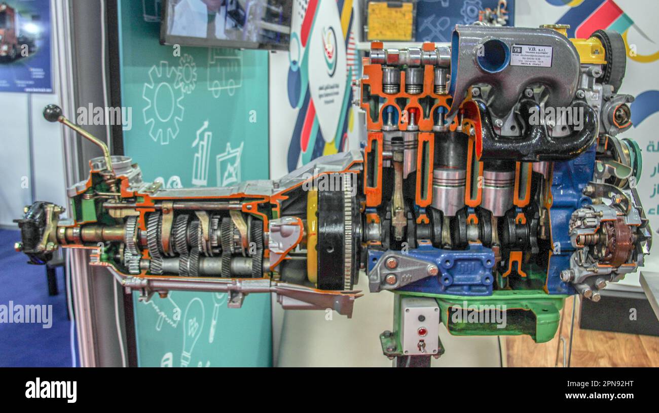 Car engines hi-res stock photography and images - Alamy