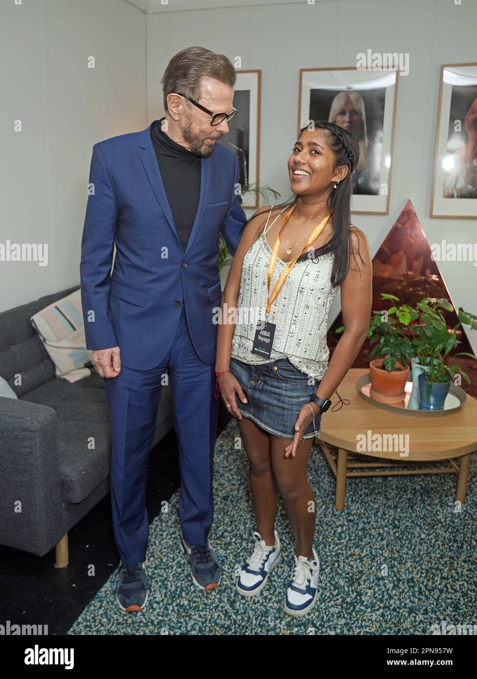 Josie Felix, the one millionth customer at ABBA Voyage, meets Bjorn ...